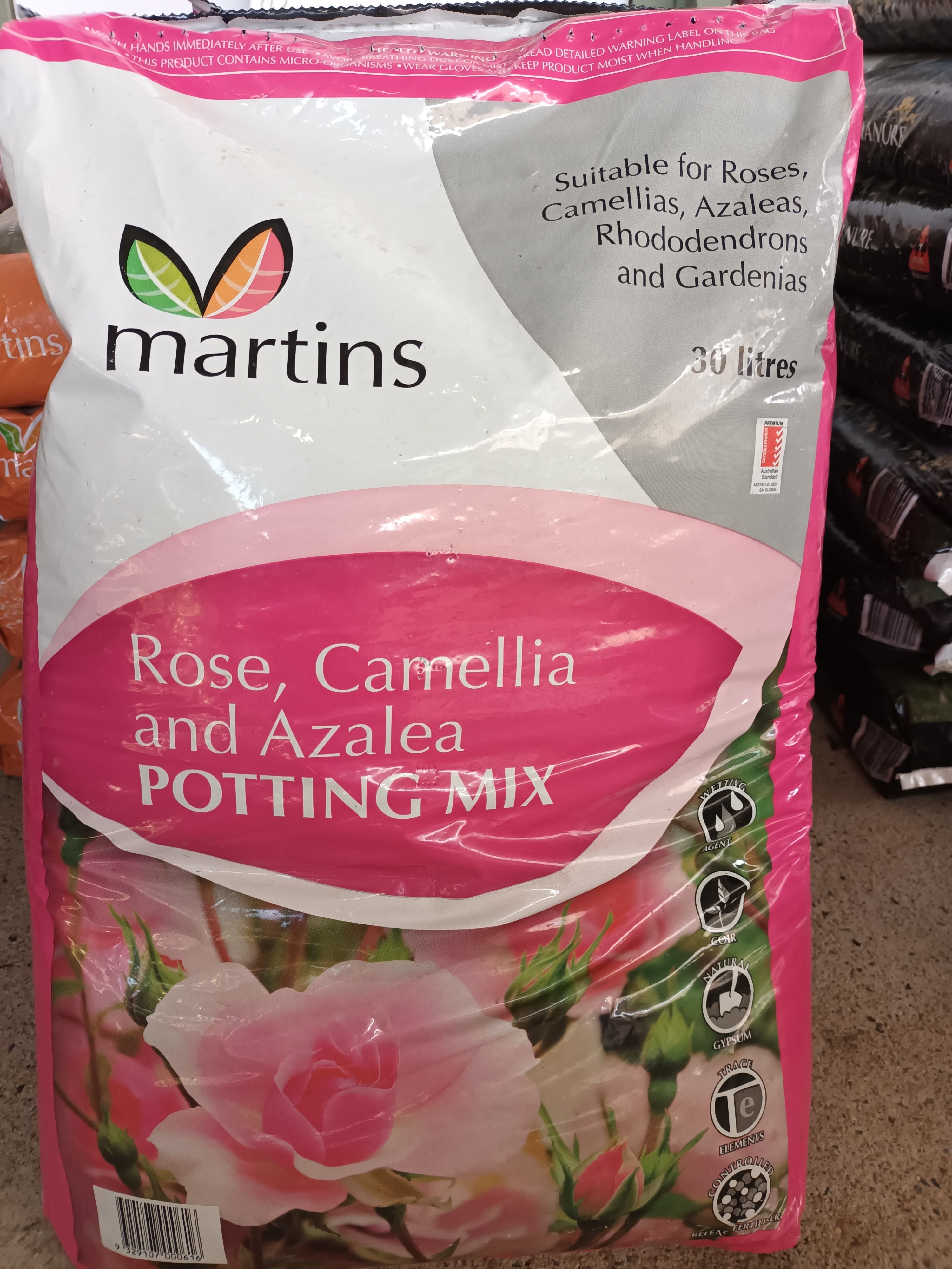 Rose, Camellia and Azalea Potting mix in 30litres | Canberra Nursery ...