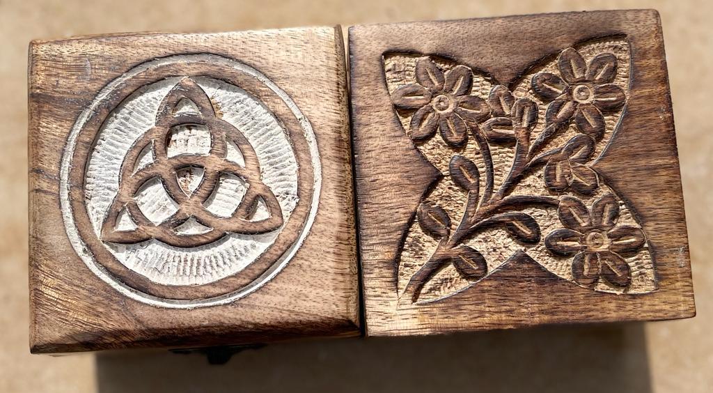 Antique box | Canberra Nursery & Garden Centre