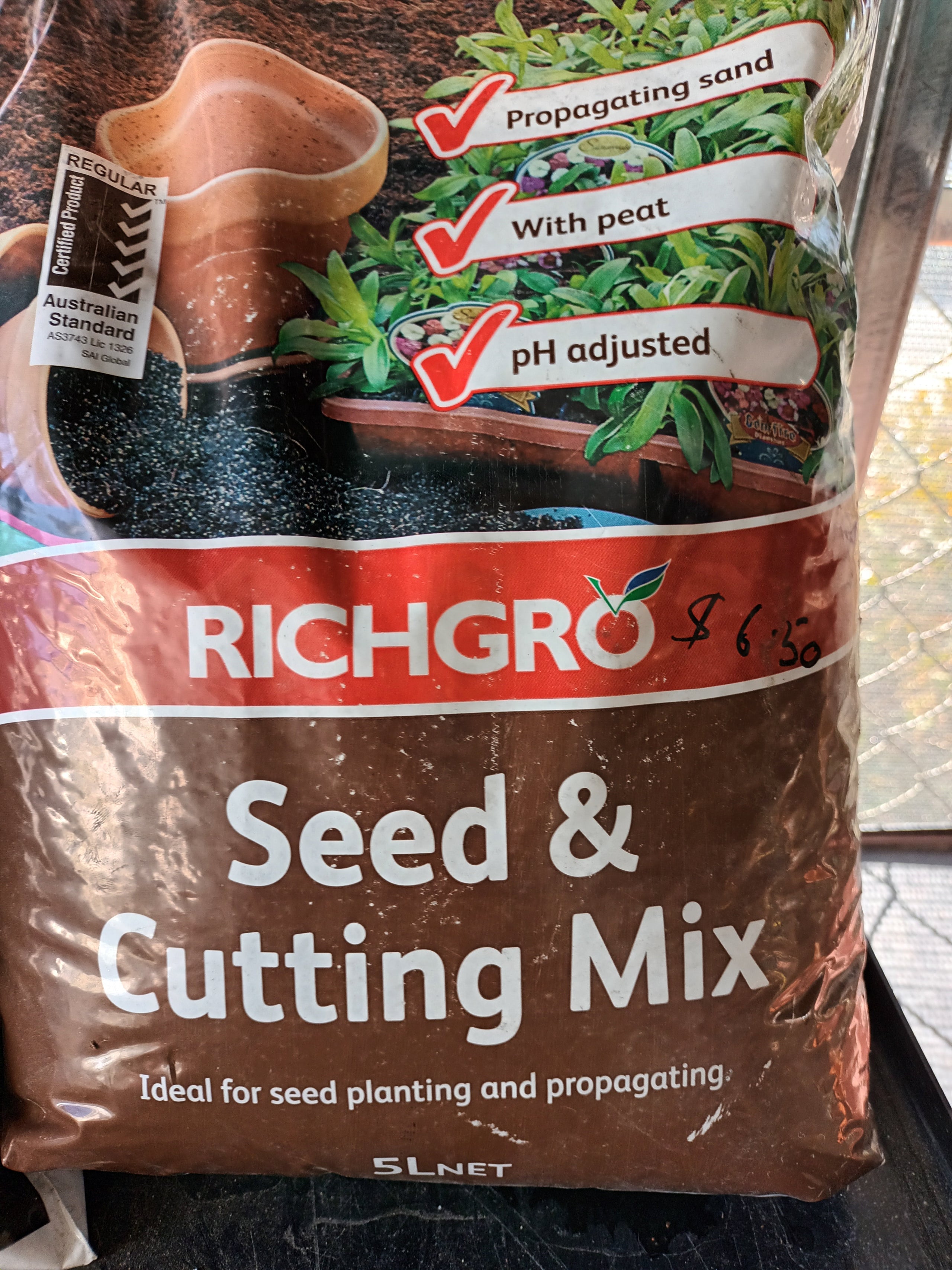Seed & cutting mix in 5Litres | Canberra Nursery & Garden Centre